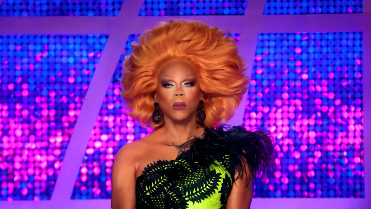 RuPaul – Jealous of My Boogie | Athena Likis & Pythia | DR GAS S1E11 ...