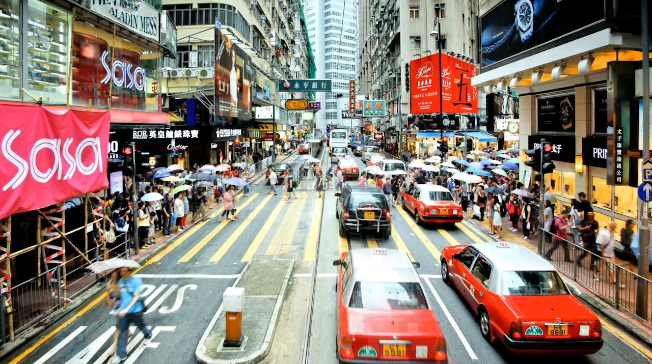 S2 Ep1 - Living Space - Xploration Station