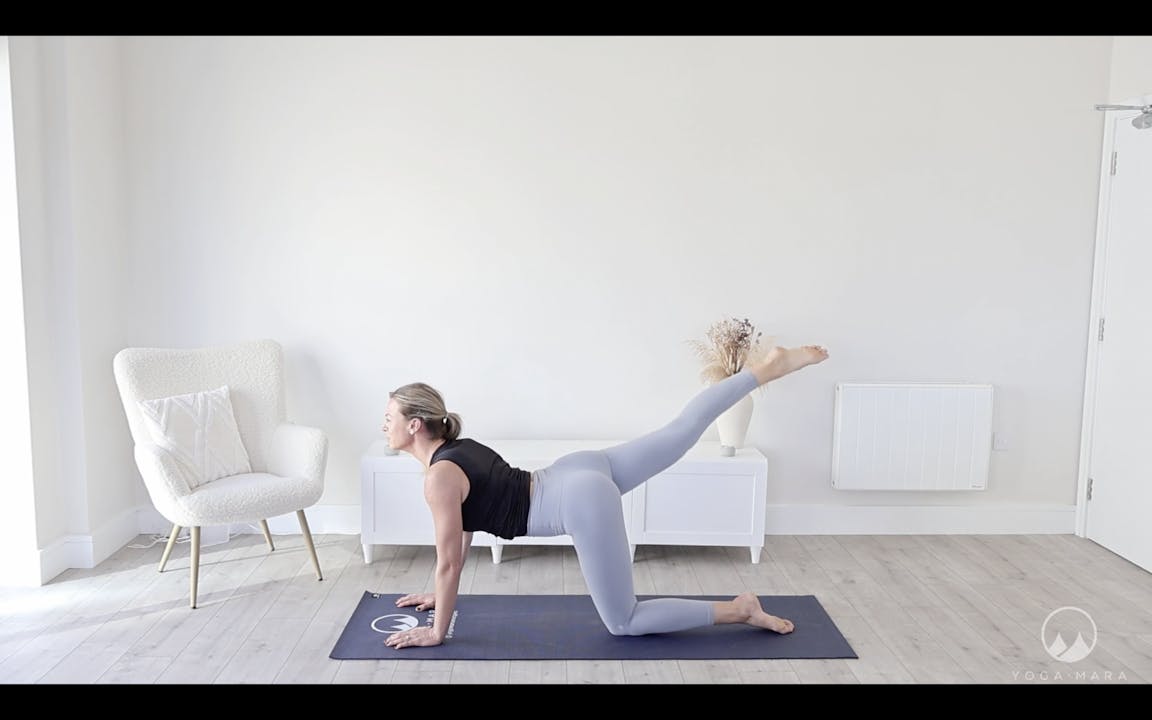 Stretch & Strength - YogaLates - Core & Glutes - Yoga Mara