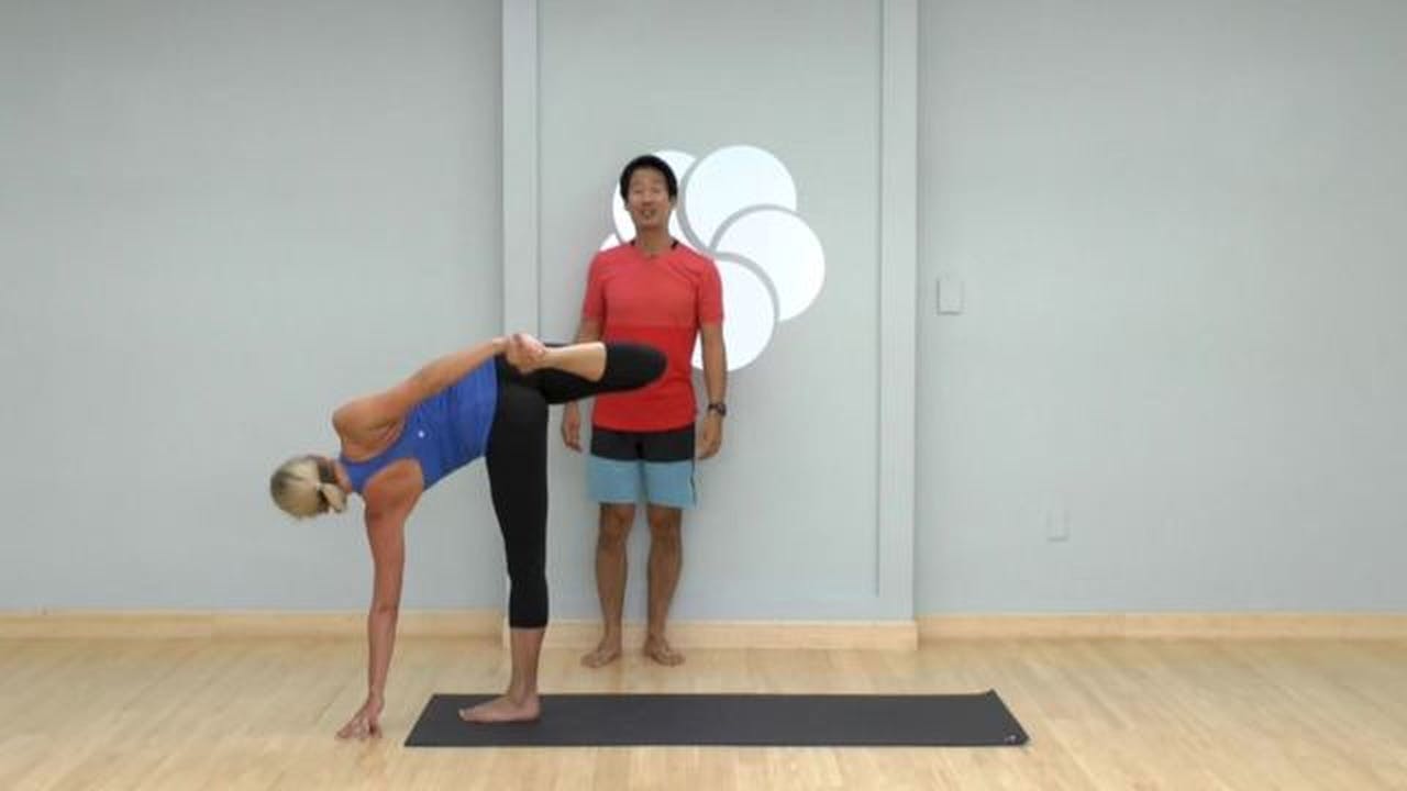 5 minute Ardha Chandra Chapasana - YogaWorks
