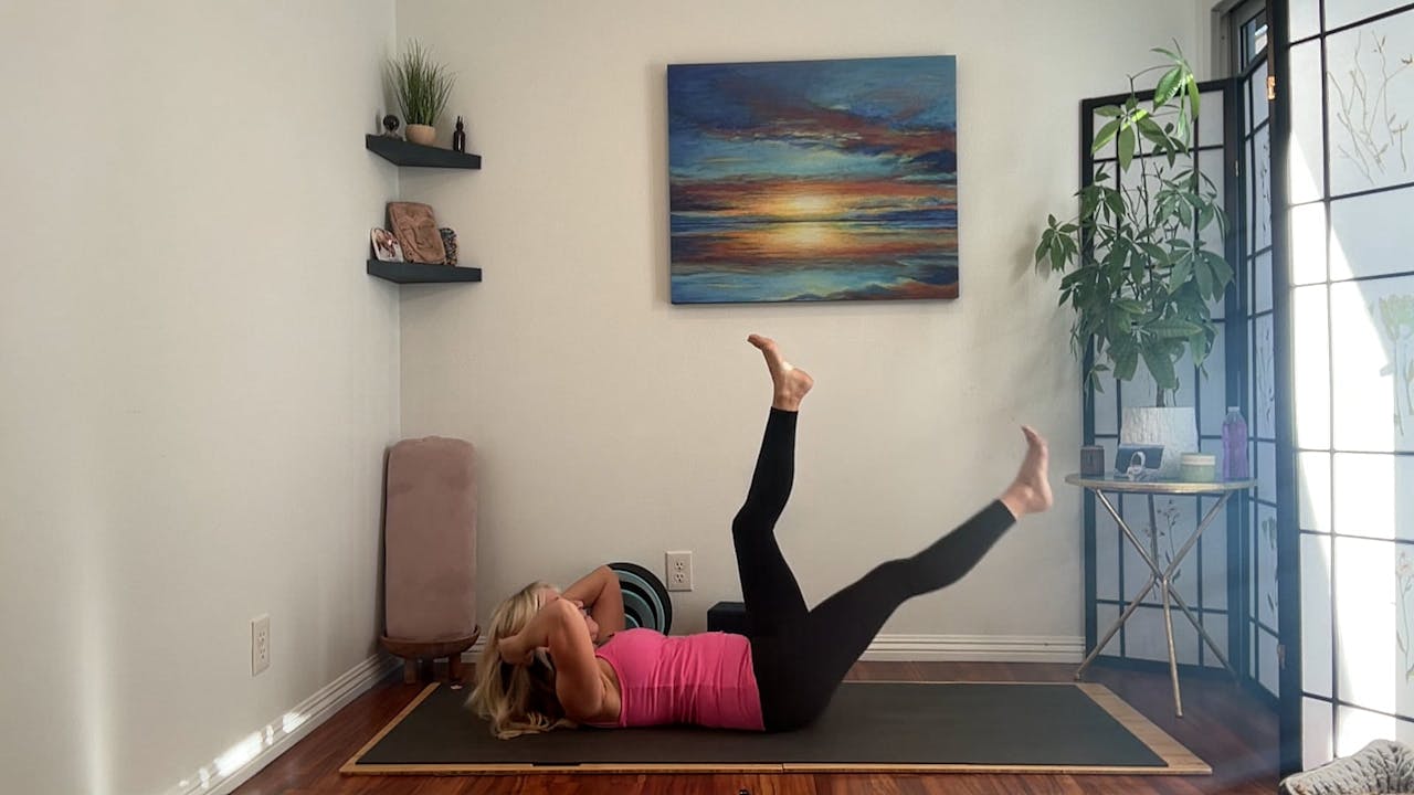 30 min Yin & Yang Yoga w/ Jesse - YogaWorks