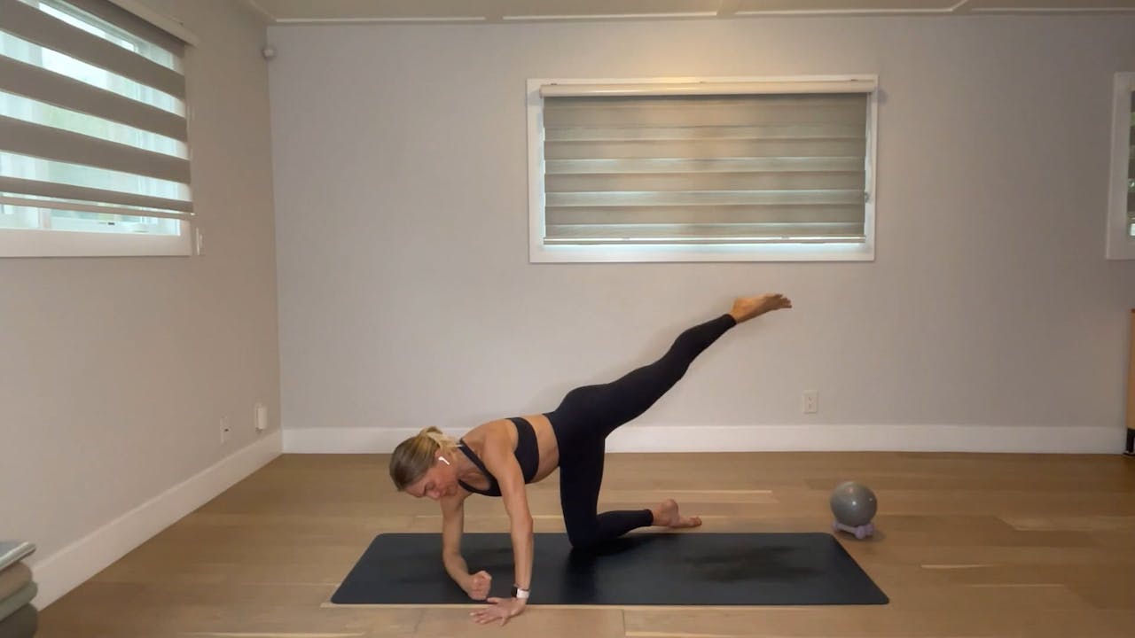 25 min Barre Tone w/ Maya - 10/6/24 - YogaWorks