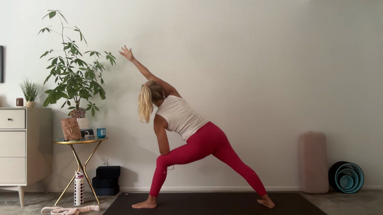 75 min Vinyasa Flow 2-3 w/Jesse Breathe to Expand and Hips and Core 10/11/23 - YogaWorks