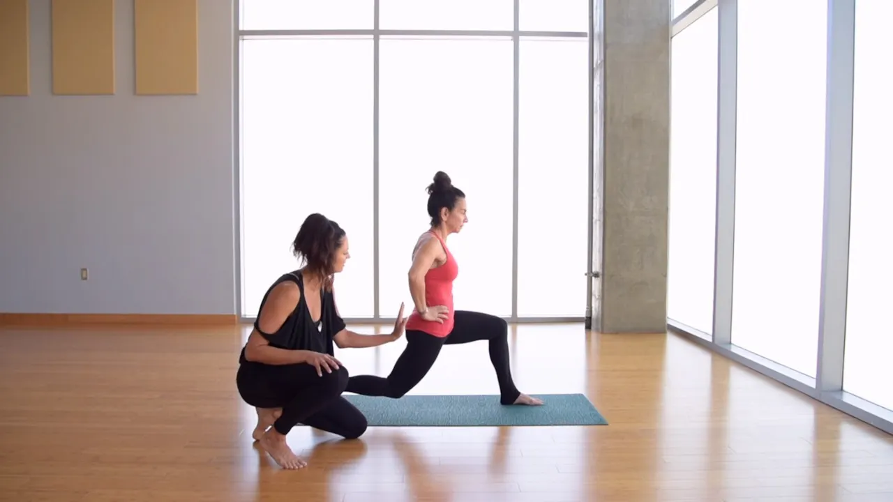 5 minute Crescent Pose Tutorial - YogaWorks