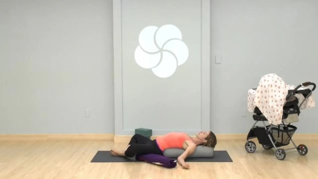 10 Minute Mommy Restore Yogaworks