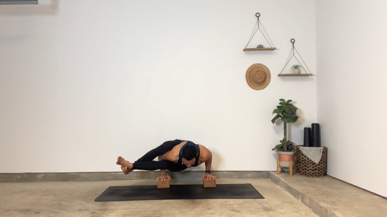 30 min Party Trick Poses w/ Gustavo - YogaWorks