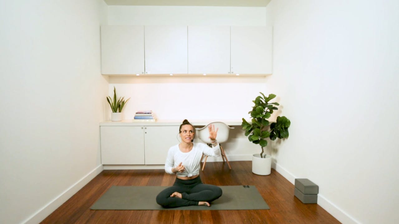 Hatha Raja (45 min) - with Crystal Rainbow Borelli - Crystal Rainbow ...