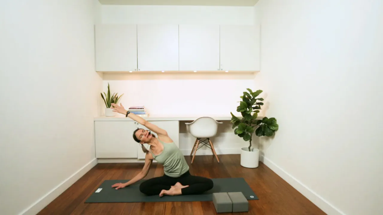 Energizing Hatha-Flow Yoga (60 min) - with Lisa Sanson - Lisa Sanson ...