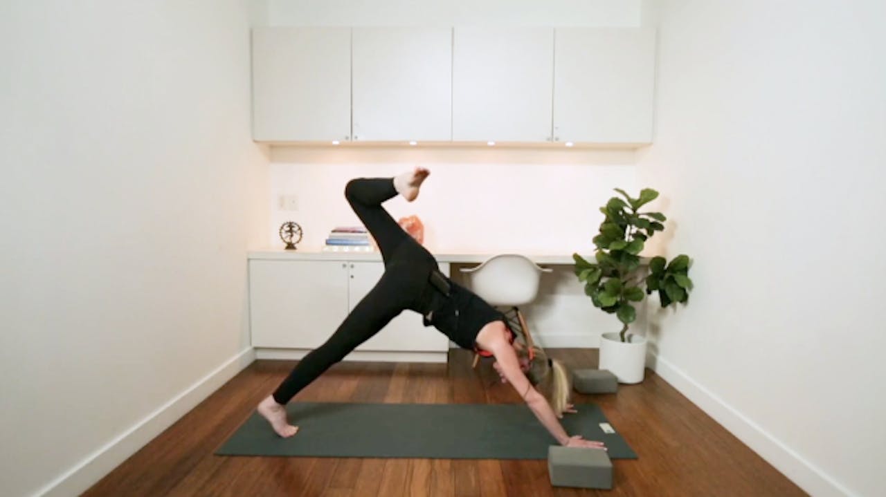 Good Morning Flow (35 min) - with Anna Oldfield - Anna Oldfield - YYOGA ...