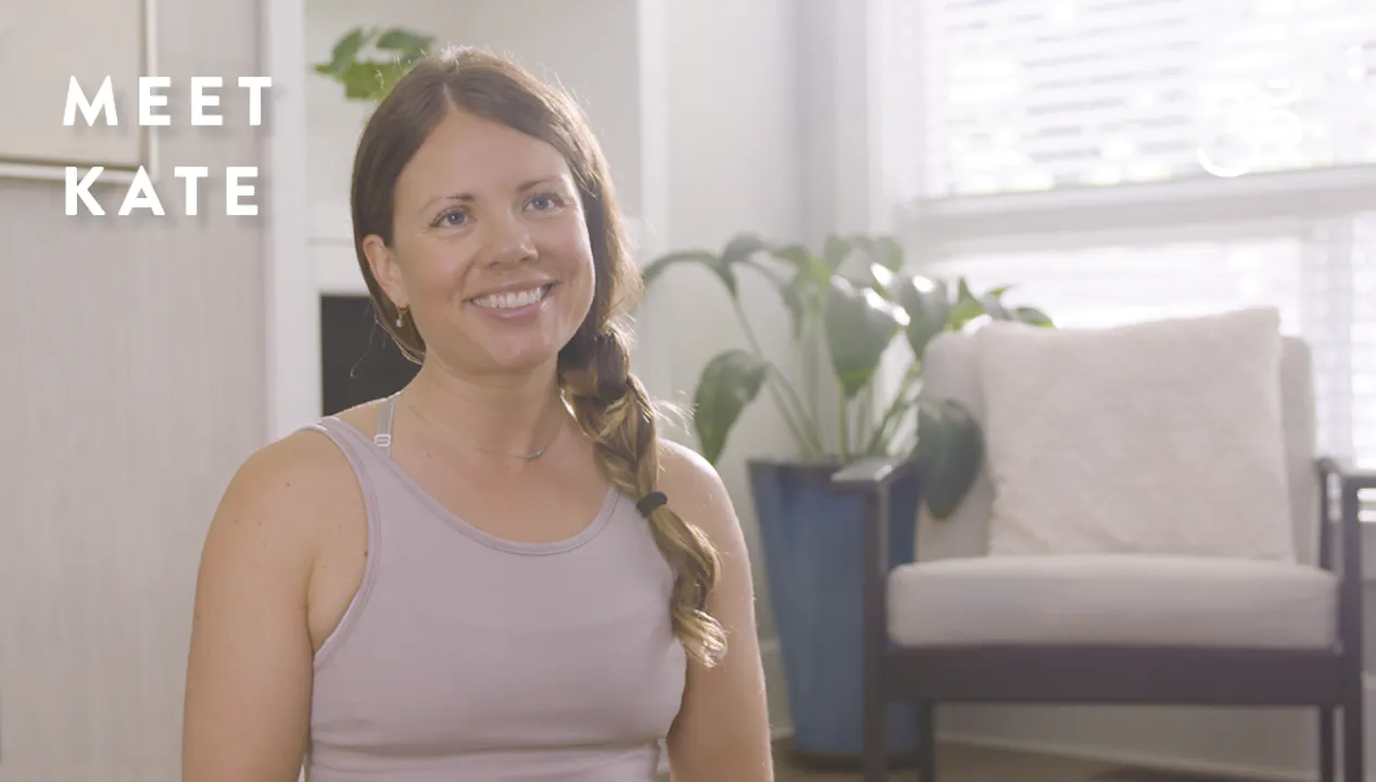 Meet Kate Gillespie (+ hear her favorite style of yoga) - YYOGA at Home