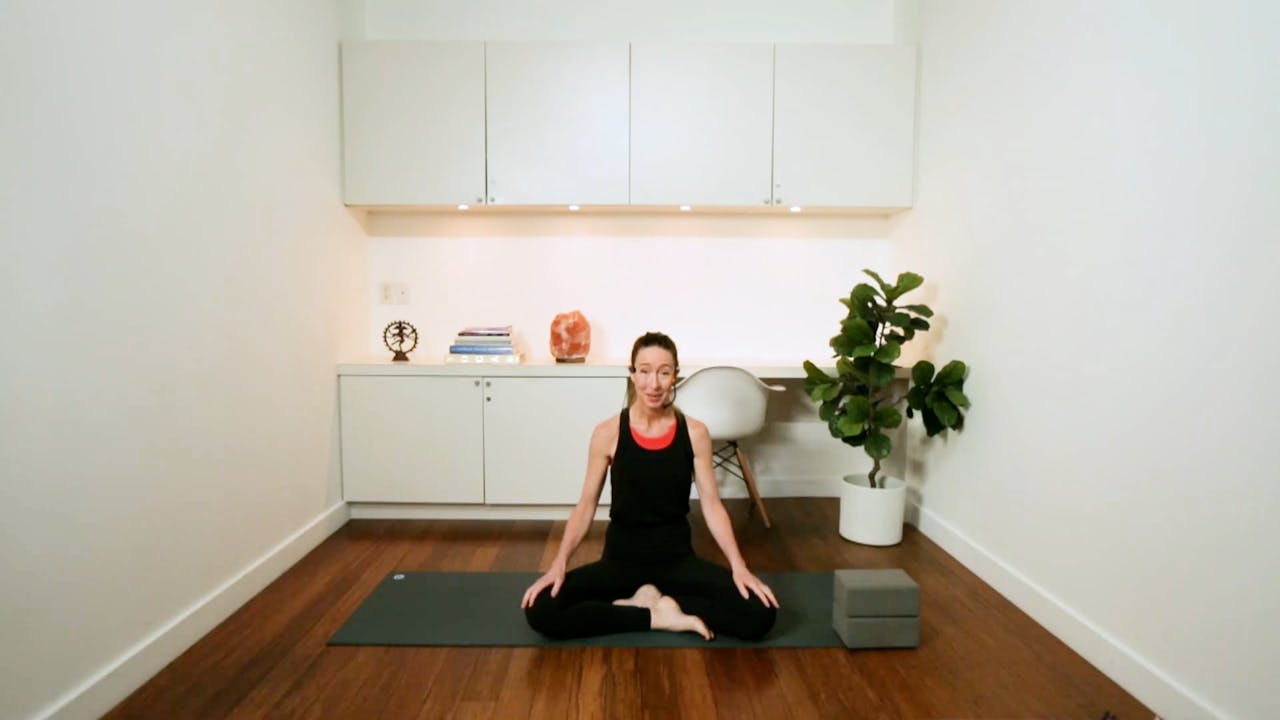 Power-Flow for Strength & Courage (60 min) - with Anna Oldfield - Anna ...