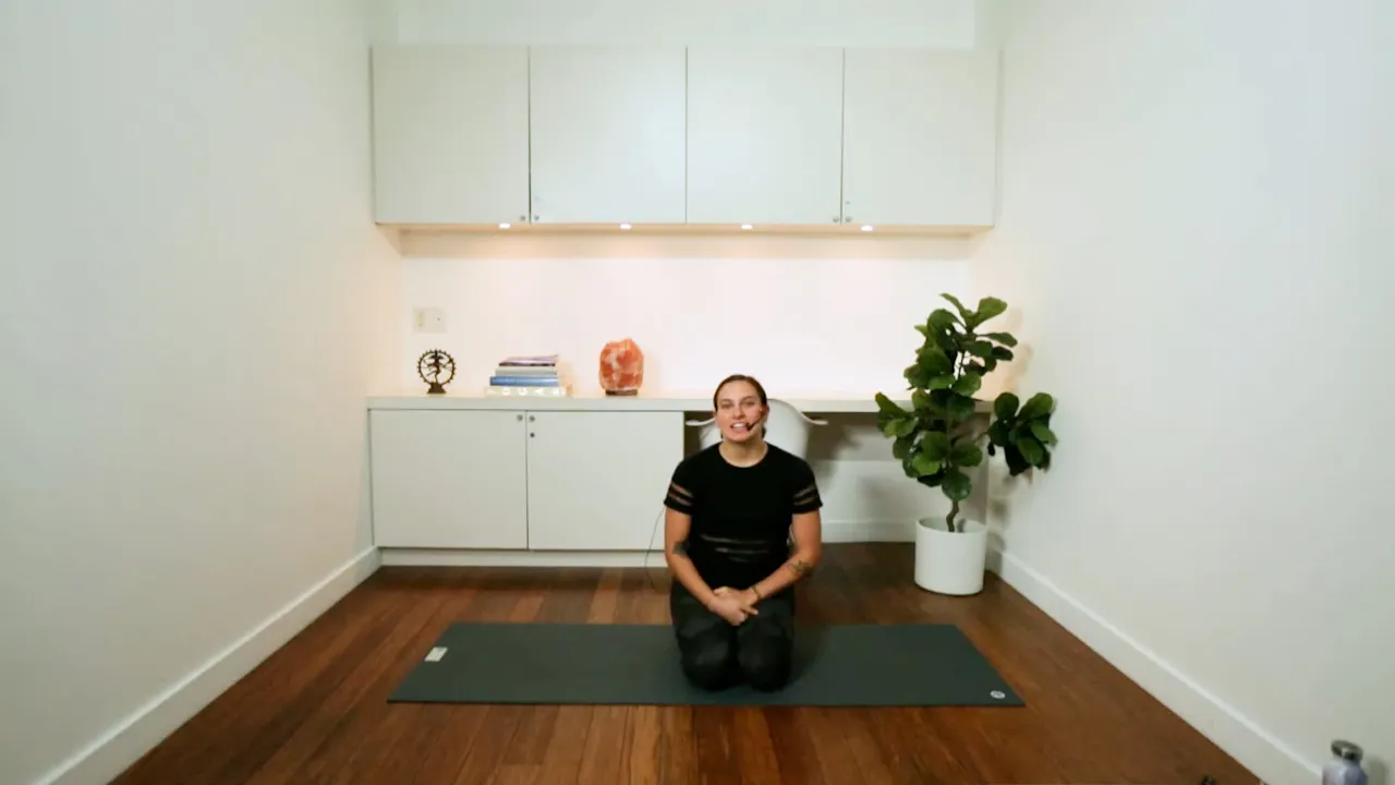 Core Burn Pilates (20 min) - with Kyra Morrison - Kyra Morrison - YYOGA ...