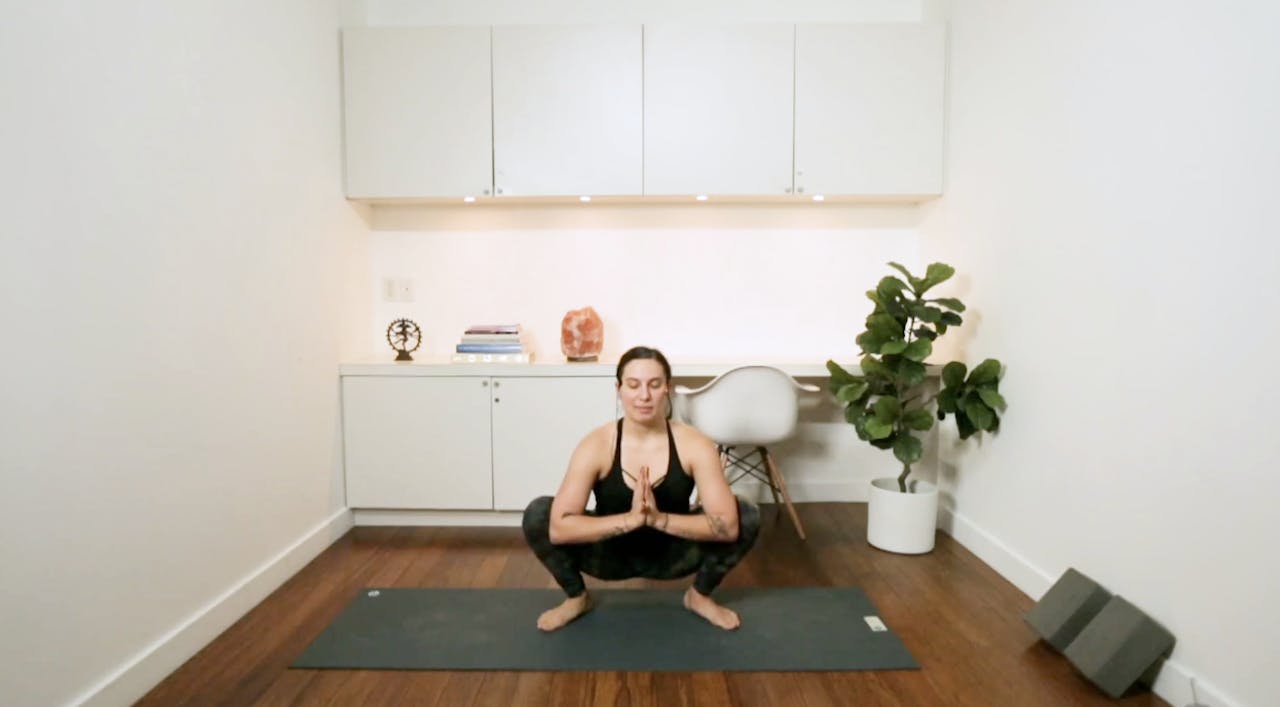 Mindful Mantra Flow (40 min) - with Kyra Morrison - Kyra Morrison ...