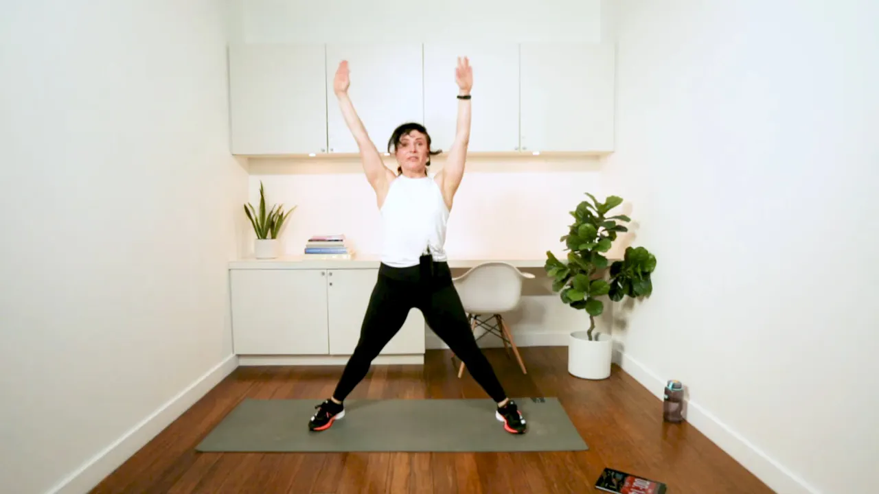 Low Impact Cardio (30 min) - with Naomi Joy Gallagher - Naomi Joy ...