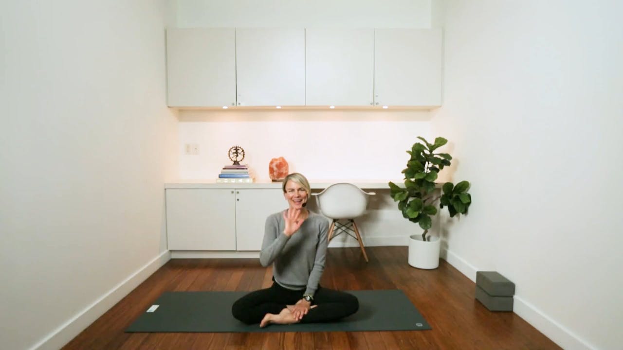 Flow Through Feelings (45 min) - with Lisa Sanson - Lisa Sanson - YYOGA ...